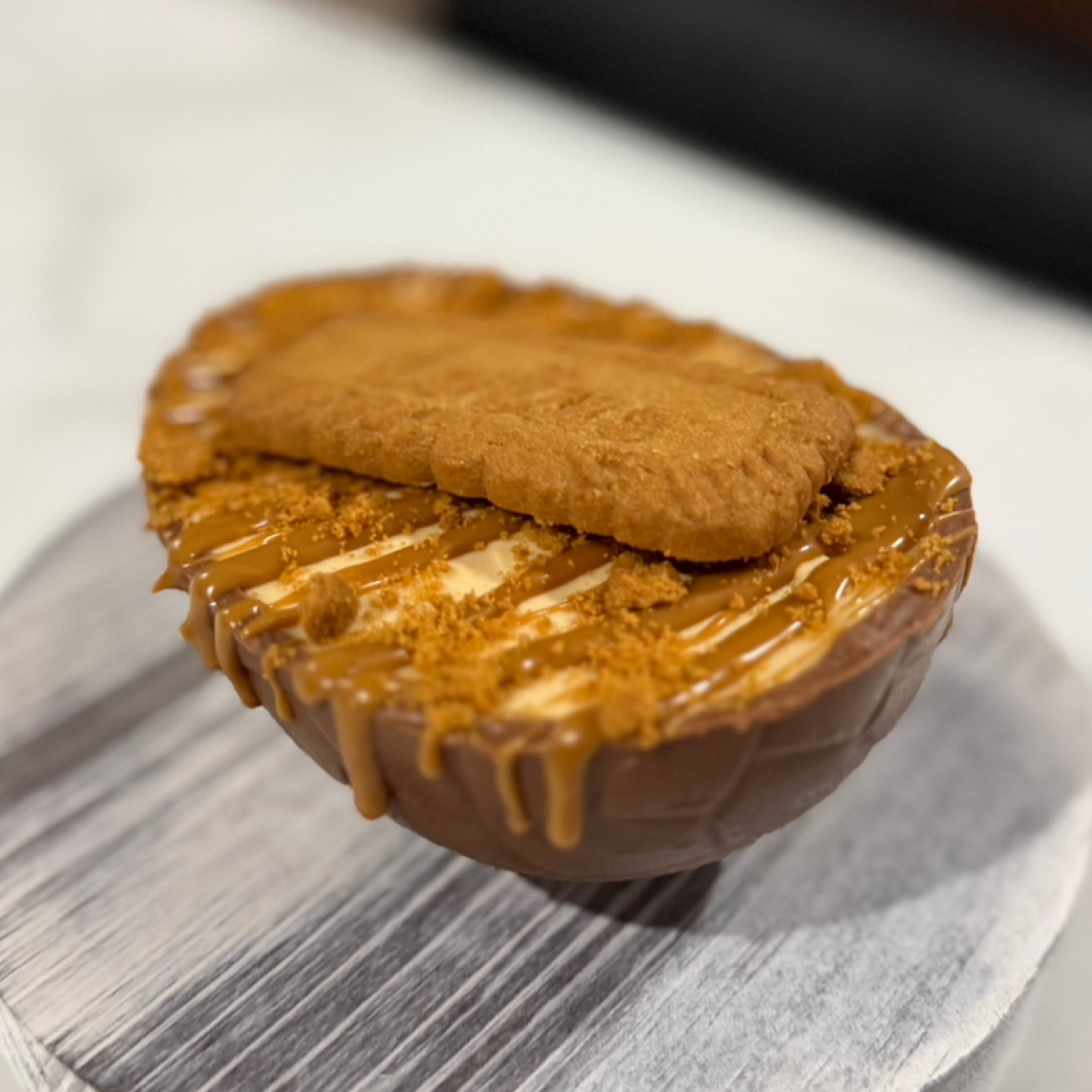 Biscoff Cheesecake Easter Egg | GG's Delights